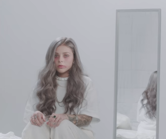 Review: VICTORIA Unveils New Song “phantom pain”! – Fierce & Fabulous ...