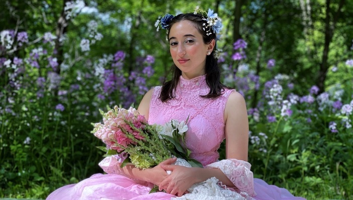INTERVIEW: Emily Sara Discusses The Release Of The Latest EP ‘Mismatch ...