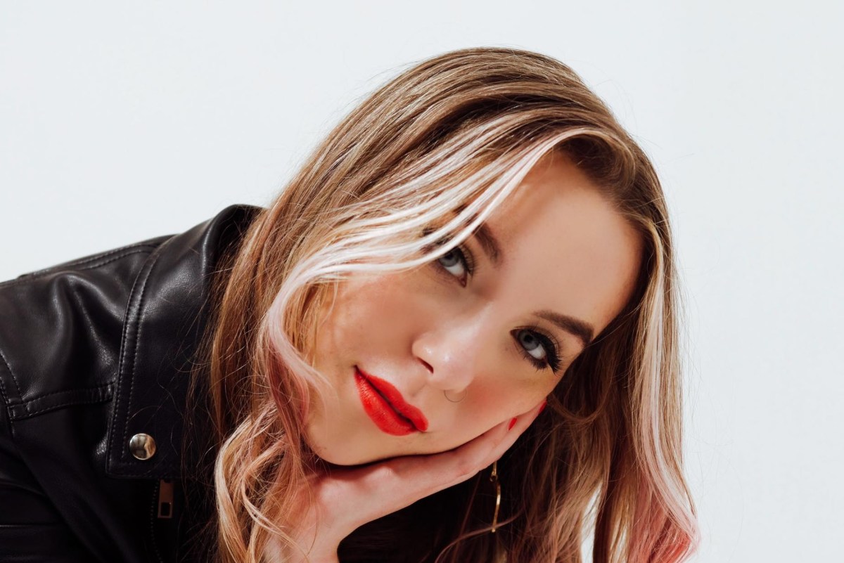 REVIEW: Bailey James Releases The Brand New Single “Change Your Number”! – Fierce & Fabulous ...