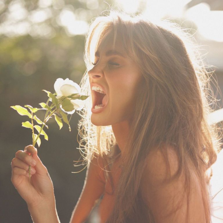 REVIEW: Ellee Duke Shares The Emotional Journey Of Rediscovering Your ...