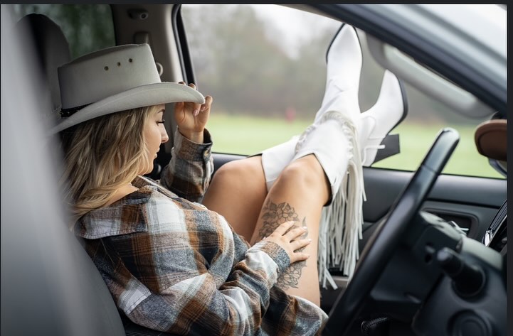 REVIEW: Olivia Lynn Releases The Brand New Single “Open”! – Fierce & Fabulous Revolution